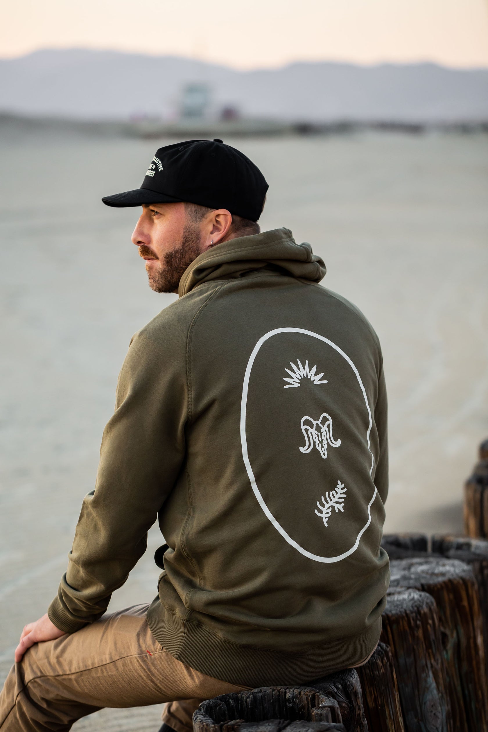 Frontier Hoodie – Arbor Collective